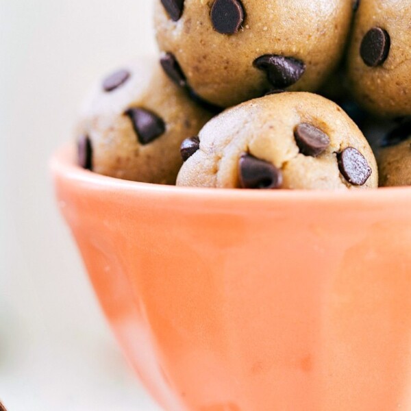 No-Bake Energy Bites (4 Ingredients) - Chelsea's Messy Apron