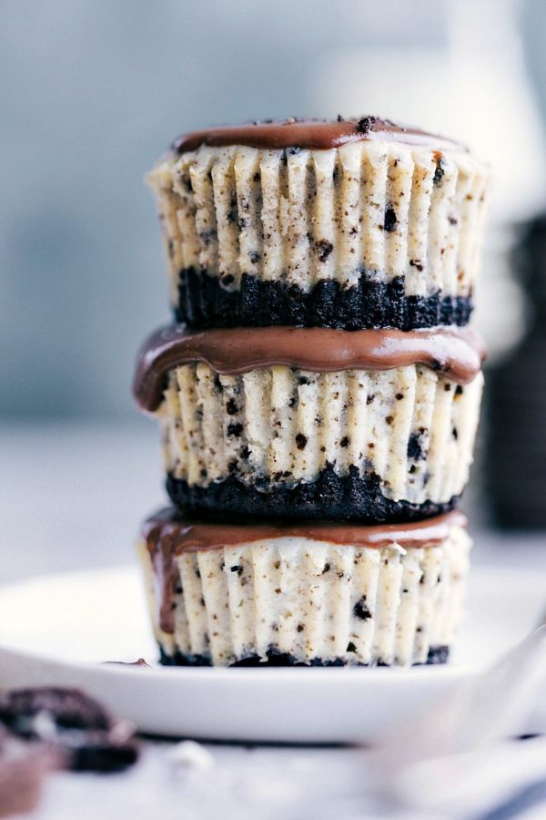 Mini Oreo Cheesecakes - Chelsea's Messy Apron