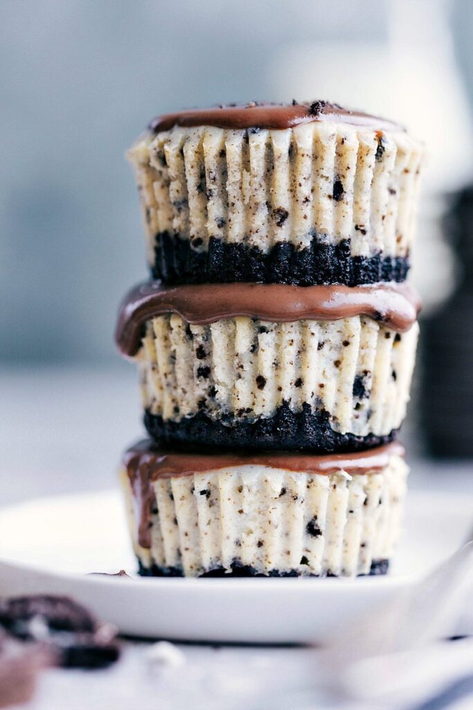 Mini Oreo Cheesecakes - Chelsea's Messy Apron