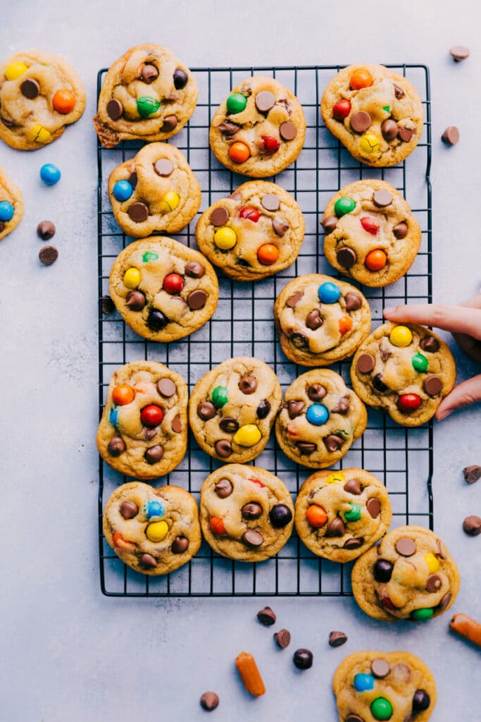 Caramel Stuffed Cookies - Chelsea's Messy Apron