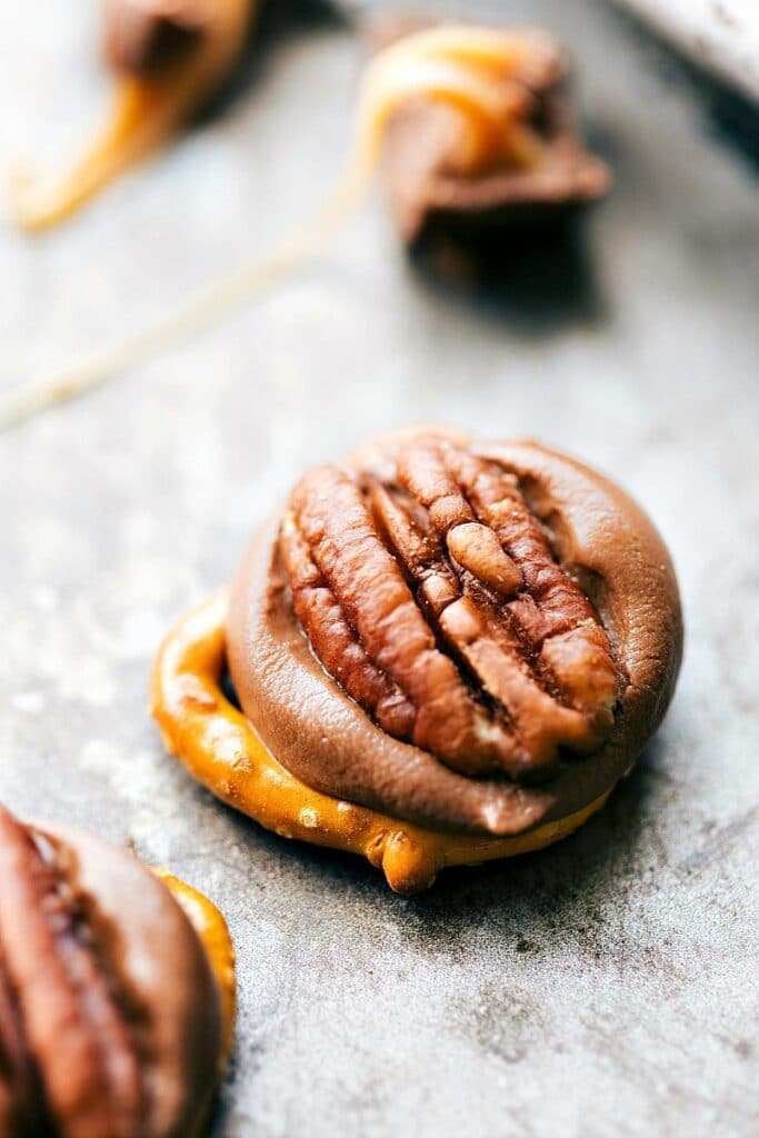 Four 3-Ingredient Christmas Candies - Chelsea's Messy Apron