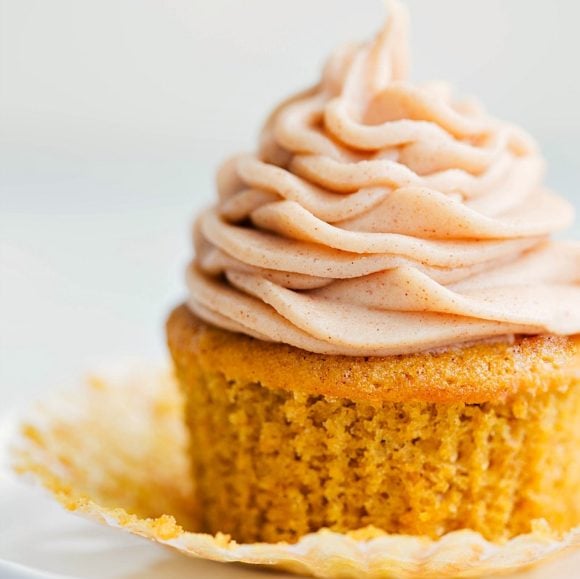 Pumpkin Cupcake Recipe (With the BEST Frosting!) - Chelsea's Messy Apron