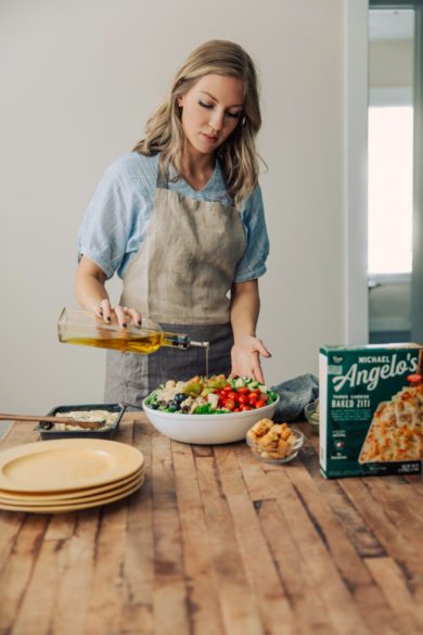 Italian Salad {Easy, Healthy, & Delicious!} - Chelsea's Messy Apron