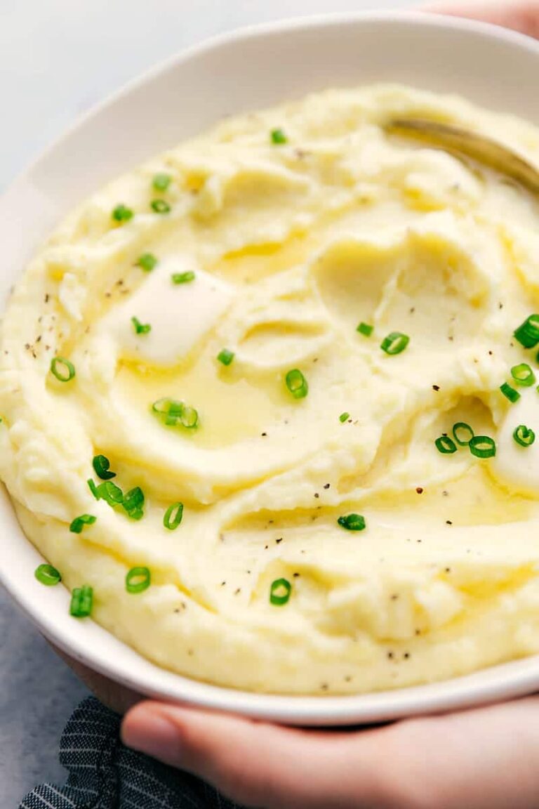 Mashed Potatoes Recipe (The BEST) - Chelsea's Messy Apron