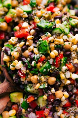 Garbanzo Bean Salad (Italian Vinaigrette!) - Chelsea's Messy Apron