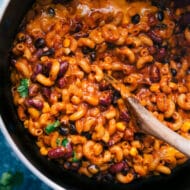 Vegetarian Chili Mac (in ONE Pot!) - Chelsea's Messy Apron