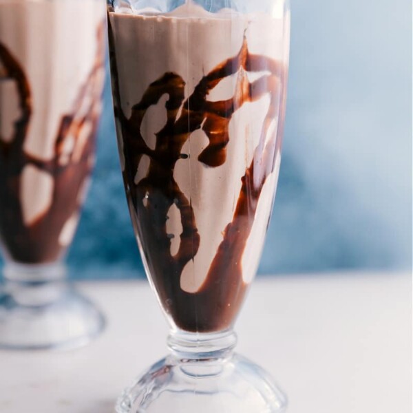 Malted Milkshake (Flavor Variation Ideas!) - Chelsea's Messy Apron