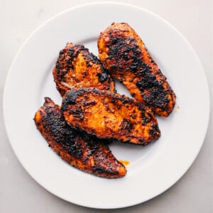 The BEST Blackened Chicken Recipe - Chelsea's Messy Apron