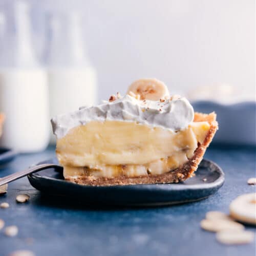 Banana Cream Pie - Chelsea's Messy Apron