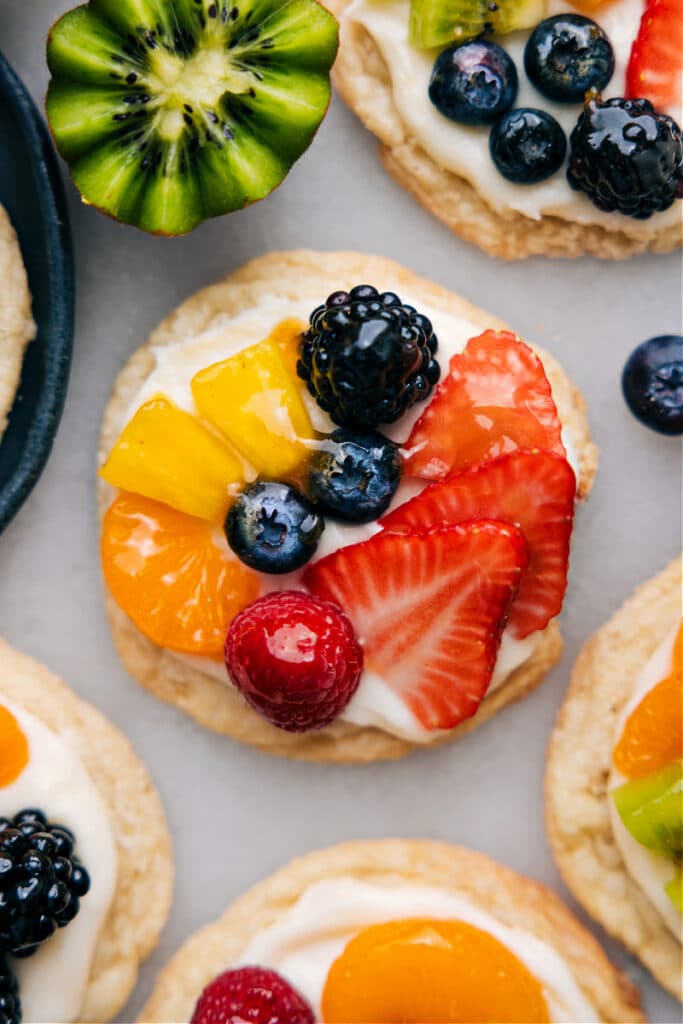 Sugar Cookie Fruit Pizzas - Chelsea's Messy Apron