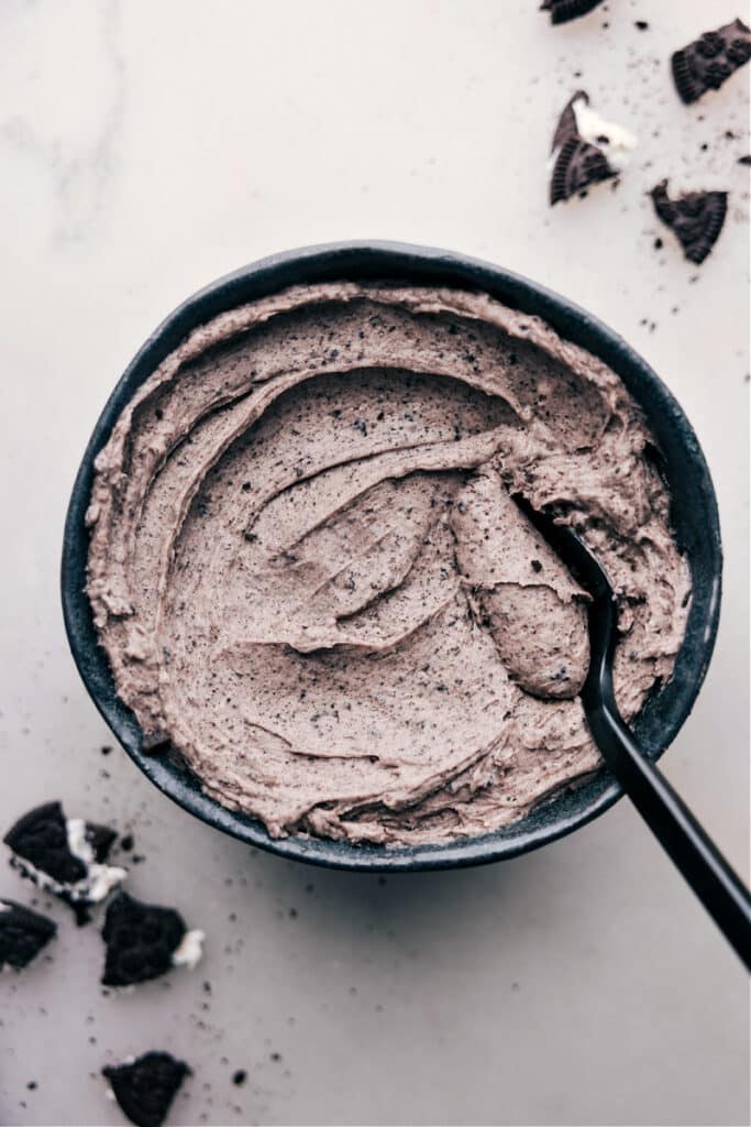 Oreo Frosting - Chelsea's Messy Apron
