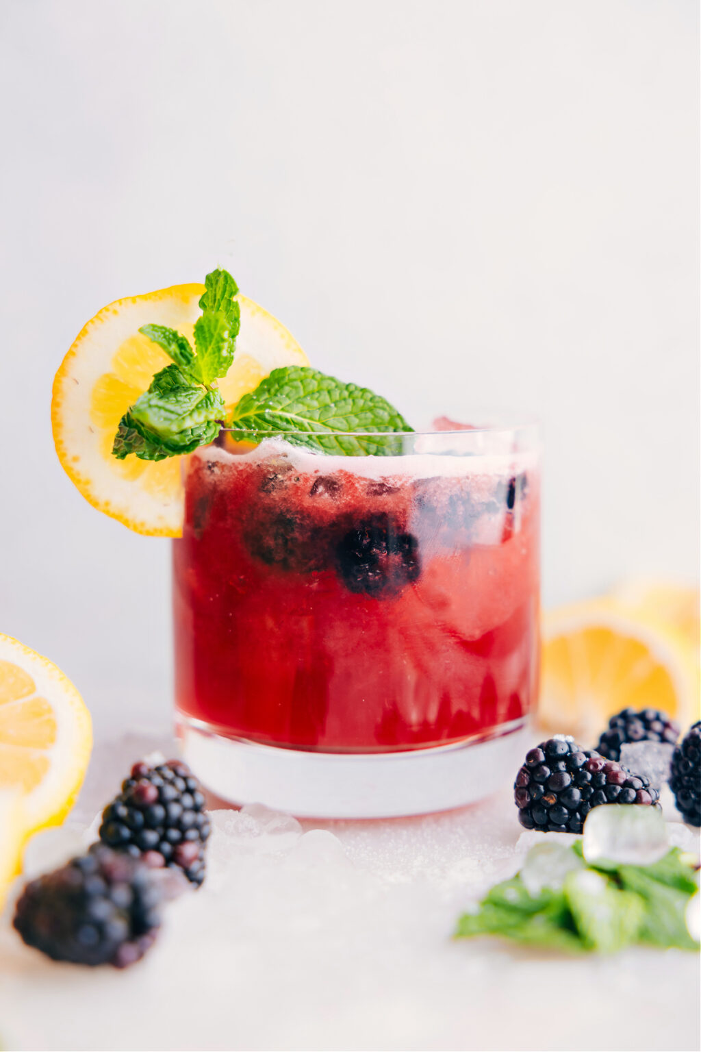 Blackberry Lemonade - Chelsea's Messy Apron